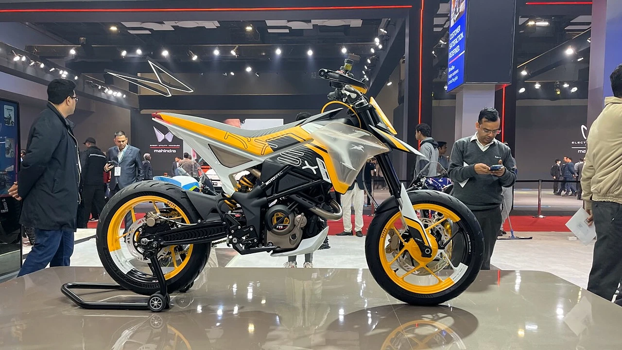 TVS RTS X 300 Supermoto Patented – India’s First Real Street-Legal ...